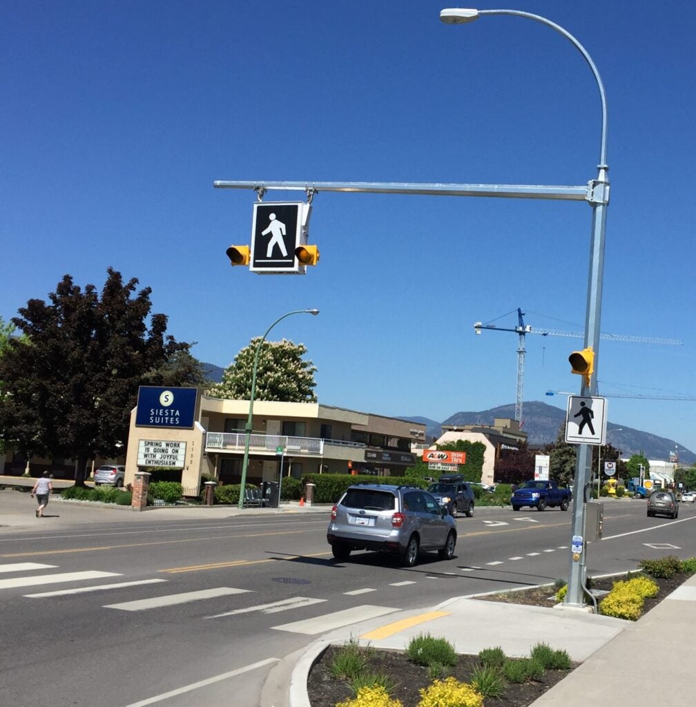 Illuminated Signs & Fixtures